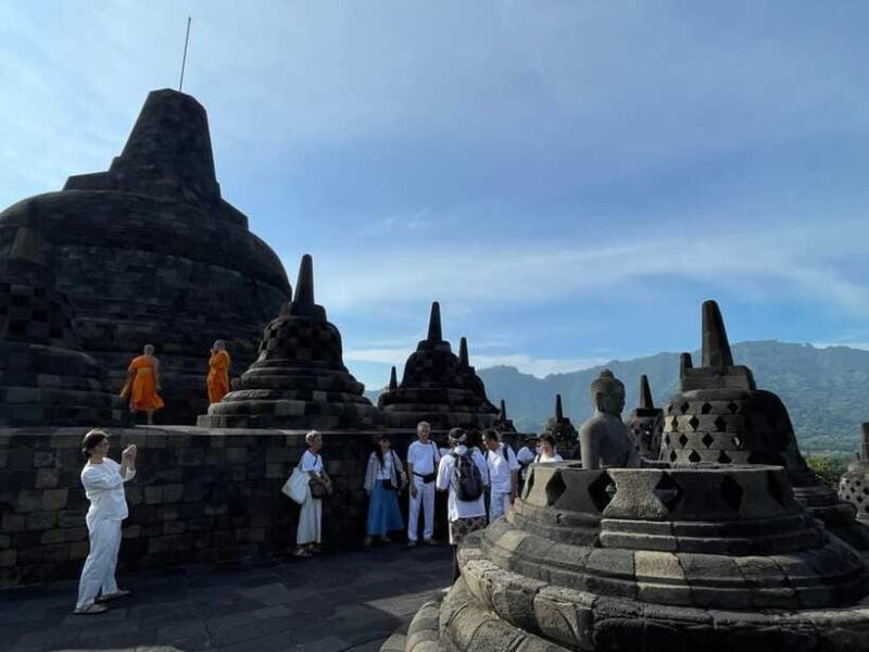 Yogyakarta: Borobudur Sunrise From Setumbu Hill Shared Tour - FAQ