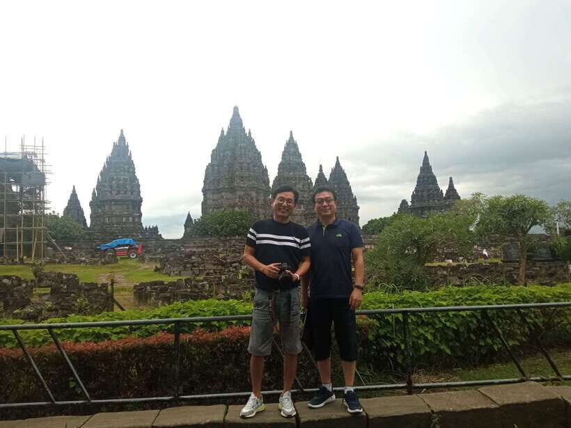 Yogyakarta: Borobudur sunset(guarantee climb up) & Prambanan - A Closer Look at the Experience