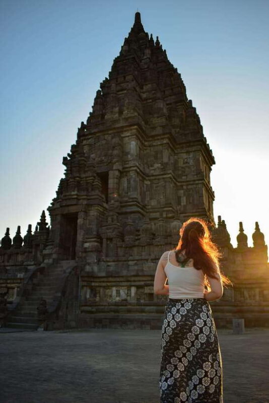 Yogyakarta : Borobudur temple + Prambanan temple tour - Key Points