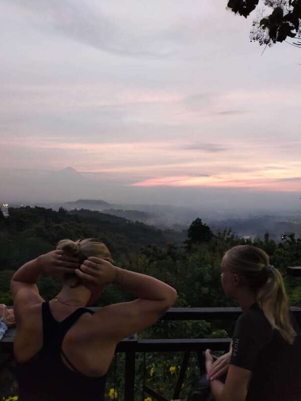 Yogyakarta : Borobudur temple + Prambanan temple tour - Practical Details and Tips