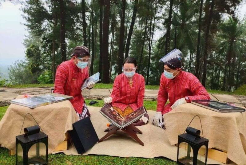 Yogyakarta: Breakfast at Borobudur & Prambanan Private Tour - Who Will Love This Tour?