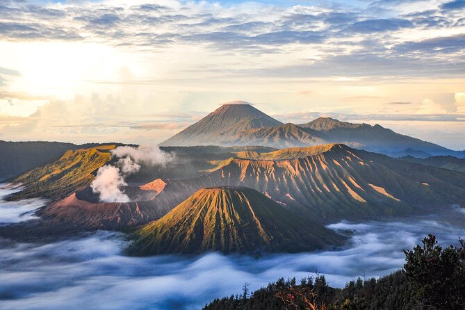 Yogyakarta: Bromo and Ijen Volcano Tour Starts from Yogyakarta - Day 2: Sunrise at Gunung Penanjakan & Bromo Crater