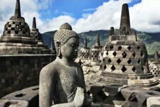Yogyakarta-Bromo-Ijen Blue Fire-Bali, All Entrances Included. - Key Points