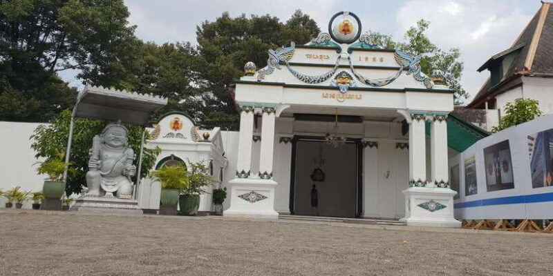 Yogyakarta City Tour : Taman Sari and Keraton Yogyakarta - Key Points