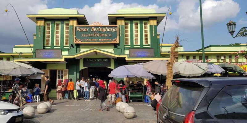 Yogyakarta City Tour : Taman Sari and Keraton Yogyakarta - The Sum Up