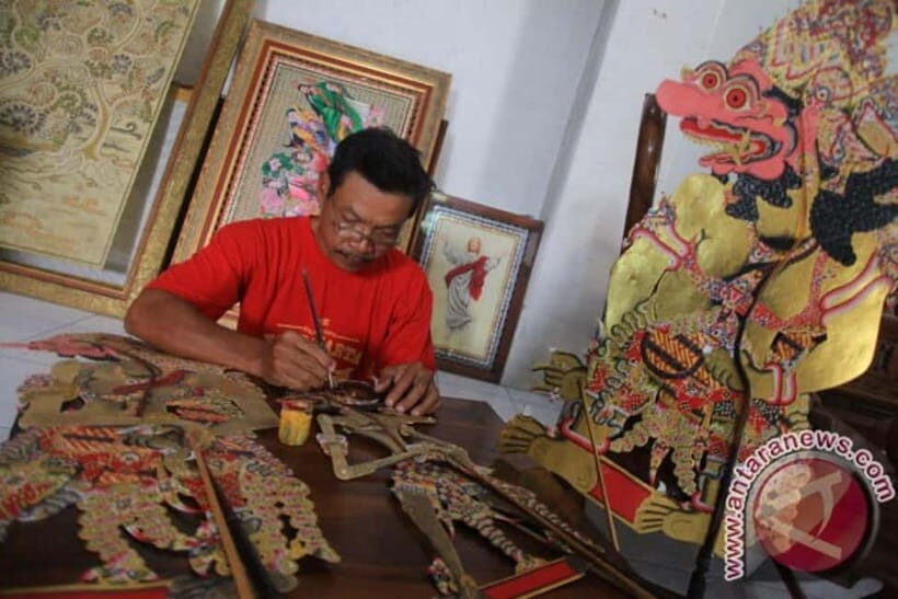 YOGYAKARTA CITY TOUR,SULTAN PALACE,WATER CASTLE AND CRAFTS. - Who Should Book This Tour?