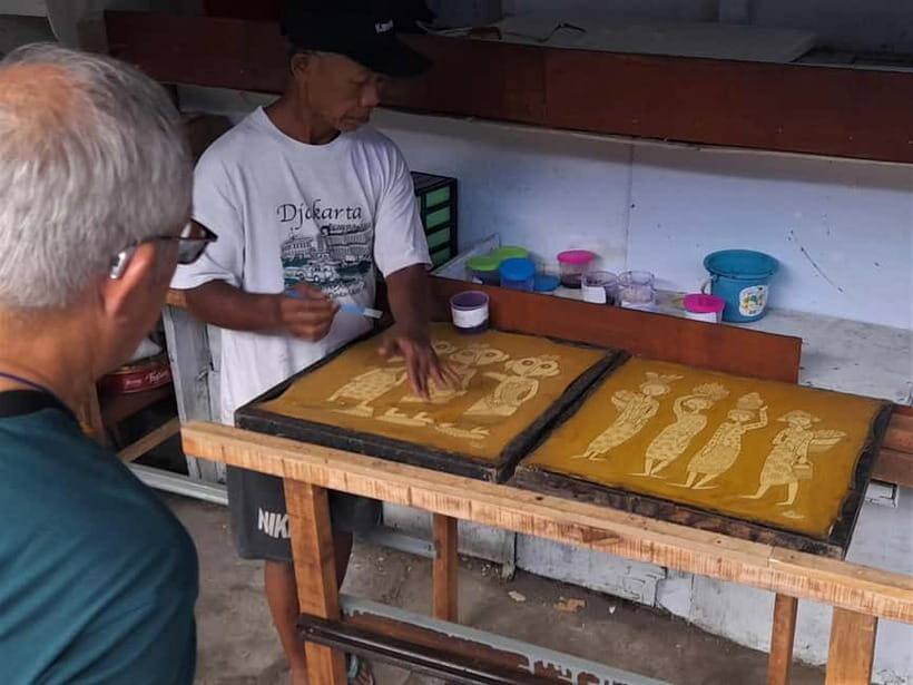Yogyakarta: Contemporary Art Tour and Private workshop - A Deep Dive into the Yogyakarta Art Experience