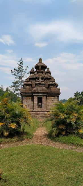 Yogyakarta : explore Nepal van Java + Selogriyo temple - The Itinerary: What to Expect