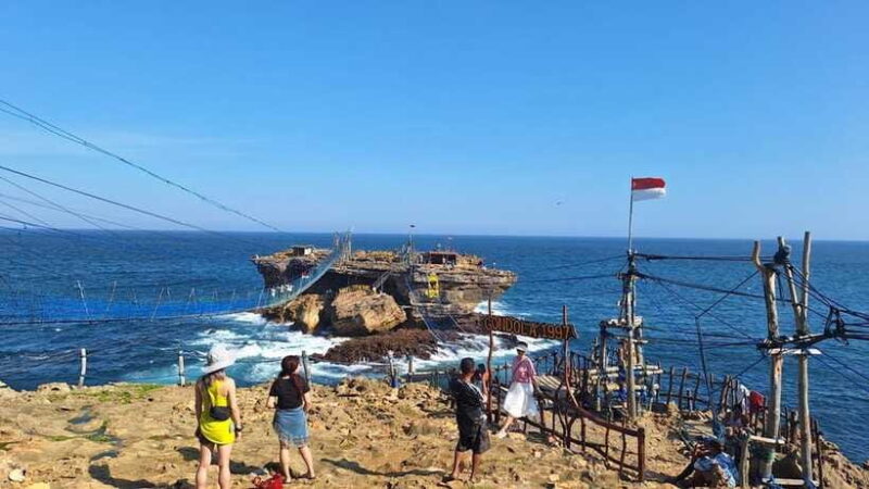 Yogyakarta: Explore Pindul Cave, Oyo River & Timang Beach - Who Would Love This Tour?