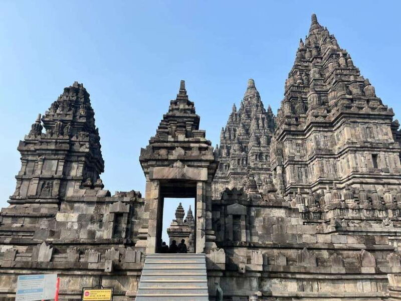 Yogyakarta: Explore Prambanan Tour and Sewu Temple - Key Points