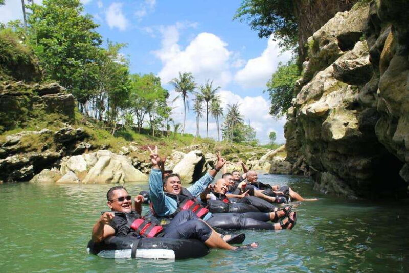 Yogyakarta: Jomblang & Pindul Cave Guided Tour with Lunch - Authentic Experiences and Traveler Tips