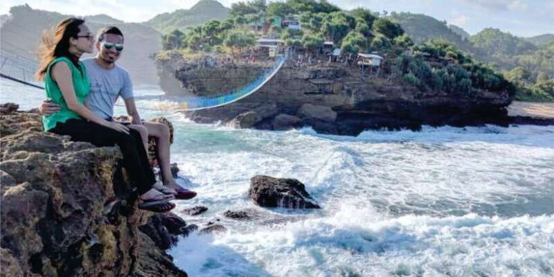 Yogyakarta: Jurang Tembelan, Pine Forest, and Timang Beach - Authentic Experiences That Shine