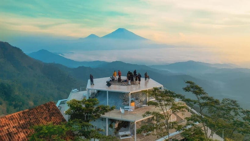 Yogyakarta: Nglinggo, Borobudur & Chicken Church Day Tour - A Closer Look at the Itinerary