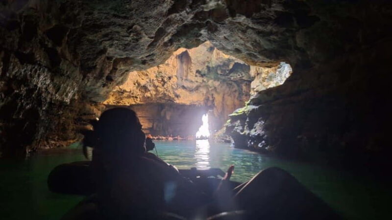 Yogyakarta: Pindul Cave and Oyo River Adventure Tour - Key Points