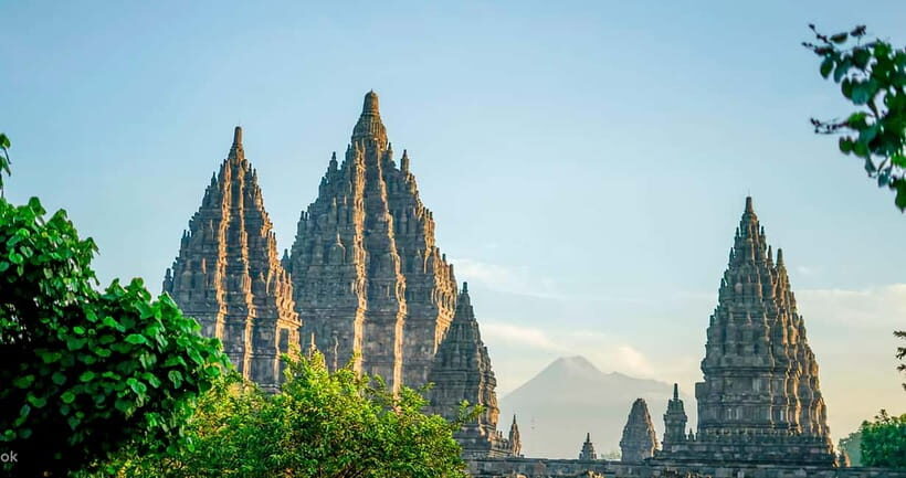 Yogyakarta : Prambanan early morning guided tour - Why This Tour Matters
