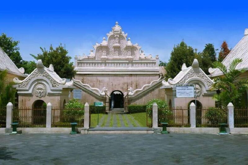 Yogyakarta: Prambanan, Taman Sari, and Kraton Palace Tour - Who Will Love This Tour?