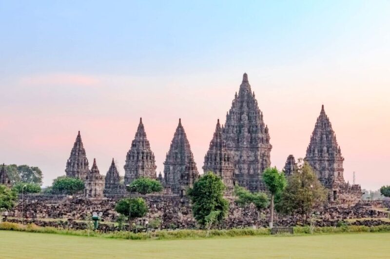 Yogyakarta: Prambanan Temple Afternoon Guided Tour - Authentic Experiences and Extra Touches