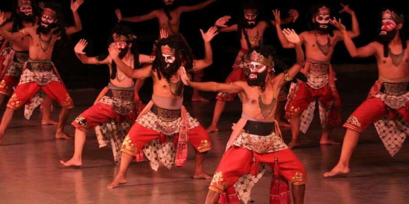 yogyakarta : prambanan temple sunset and ramayana ballet - Practical Details and Logistics