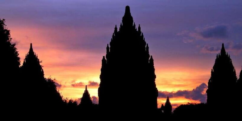 yogyakarta : prambanan temple sunset and ramayana ballet - What to Bring and Tips for the Tour