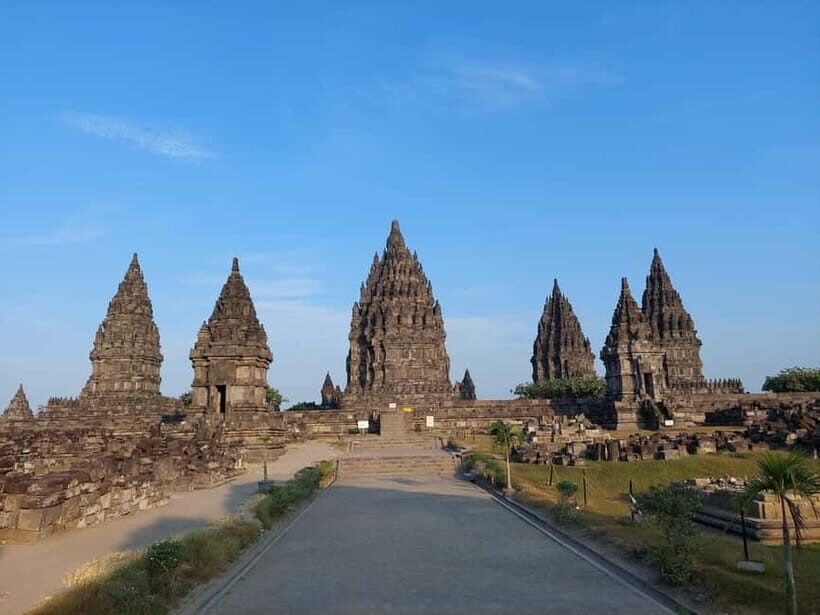 Yogyakarta: Prambanan Temple Tour and Golden Sunset - Key Points
