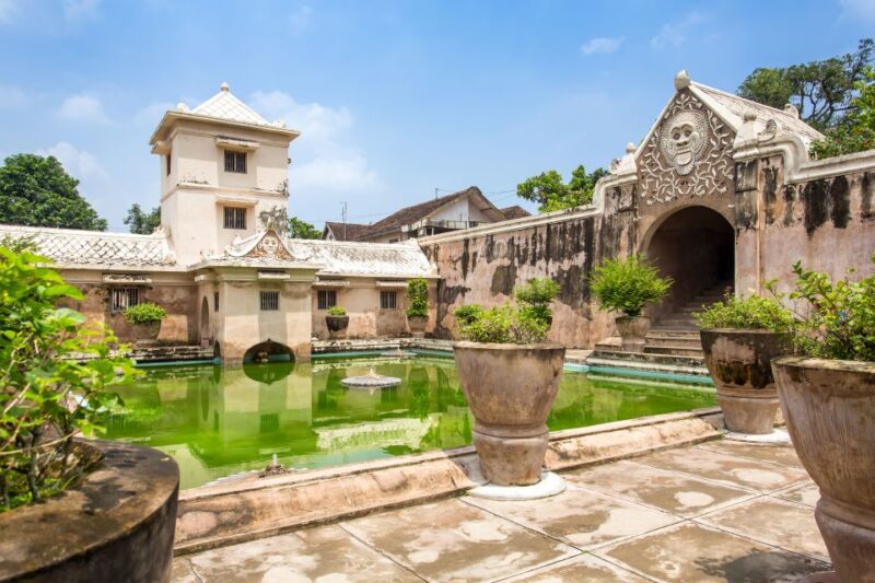 Yogyakarta: Private Car Charter with Driver - The Traveler Experience: What Reviewers Say