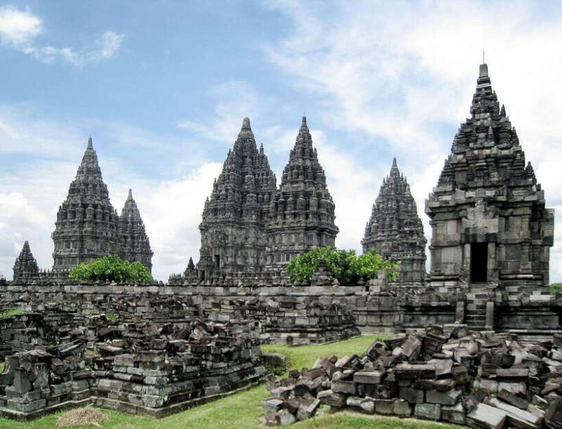 Yogyakarta: Private Tour with Borobudur and Prambanan - Who This Tour Is Best Suited For