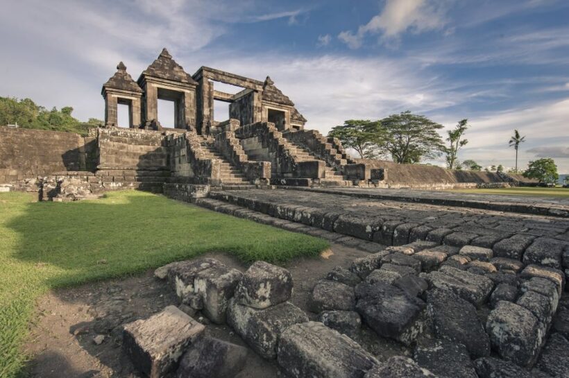 Yogyakarta: Ratu Boko Temple Entrance Ticket - How This Tour Adds Value