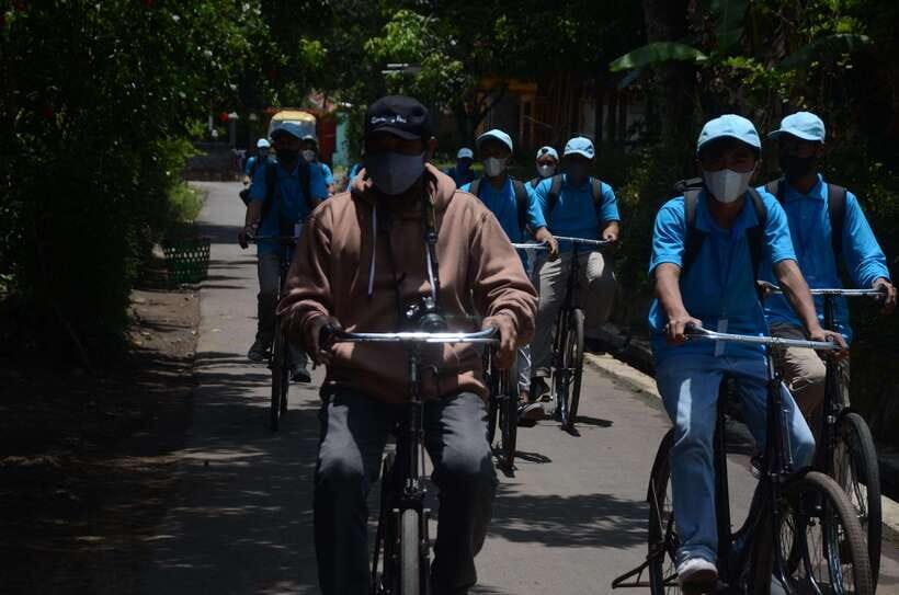 Yogyakarta: Selogriyo Temple and Candirejo Cycling Tour - FAQ