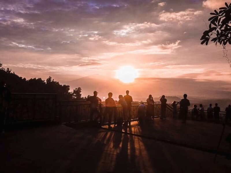 Yogyakarta: Setumbu Sunrise Borobudur Climb-up and Prambanan - Borobudur: The Largest Buddhist Temple