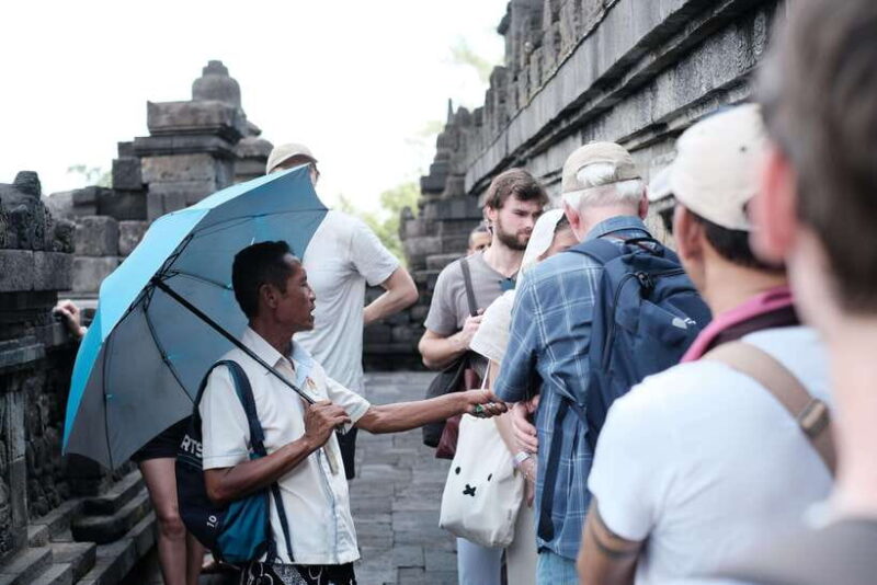 Yogyakarta: Setumbu Sunrise Borobudur Climb-up and Prambanan - What Travelers Say