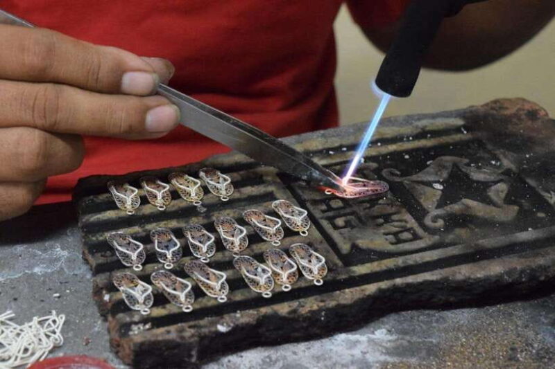 Yogyakarta : Silversmith Short Course in Kotagede - Exploring the Historic Heart of Kotagede