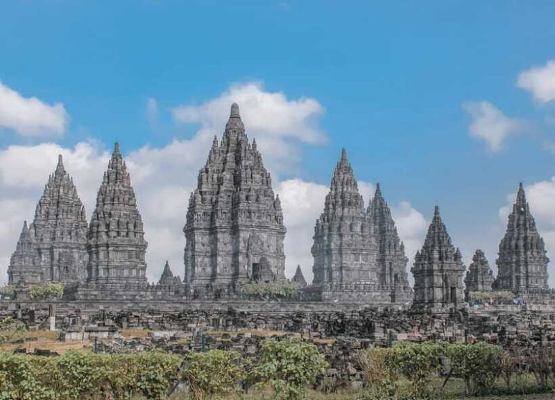 Yogyakarta : Sultan Palace WaterCastle and Prambanan Guided - FAQs