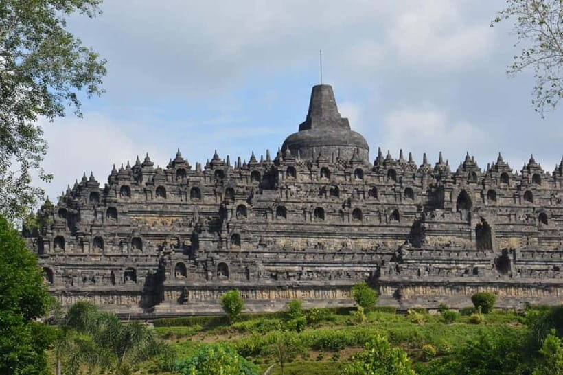 YOGYAKARTA; SUNRISE AT VIEW POINT AND BOROBUDUR CLIMB UP - Final Thoughts: Is This Tour for You?
