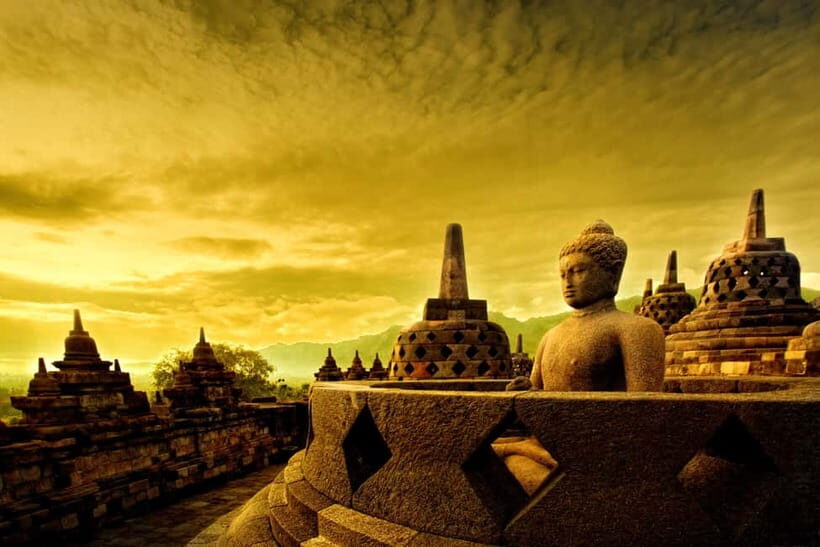 Yogyakarta Sunrise Tour: Hills Borobudur Climb & Prambanan - What to Expect from the Experience