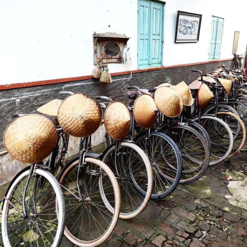 Yogyakarta: Village Cycling Tour with Classic Bicycle - Key Points