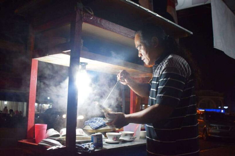 Yogyakarta walking tour: Gourmet Stroll & Nightly Highlights - What’s Included and What’s Not