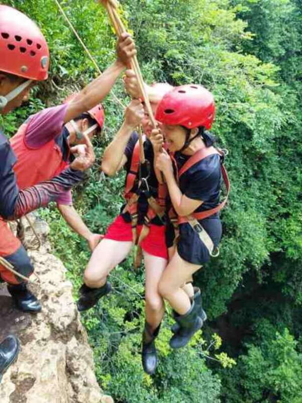 YOGYAKARTAA ; Pindul cave And Prambanan Tempel Sunset - Pindul Cave: Natural Wonder and Tubing Delight