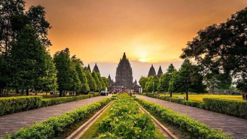 YOGYAKARTAA ; Pindul cave And Prambanan Tempel Sunset - FAQ: Your Questions Answered