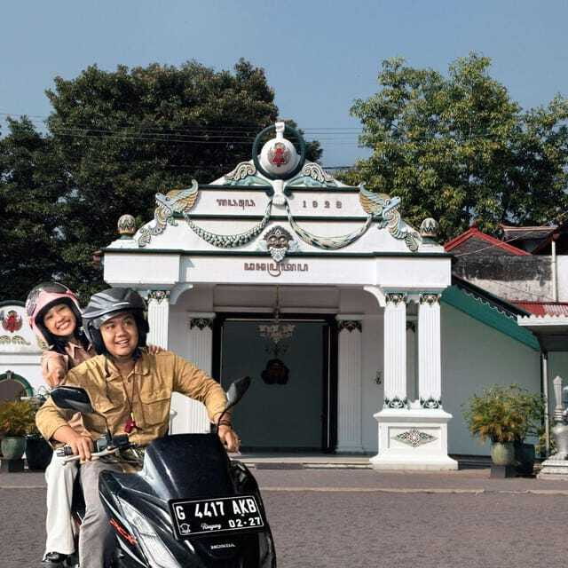 Yogyakarta:Palace, Water Castle & Surroundings(Scooter Tour) - Cost and Value: Analyzing the Price
