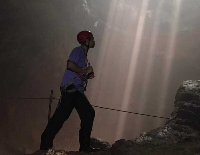 Yogyakarta's Hidden Gems: Jomblang Cave & Timang Beach Tour - Who Should Consider This Tour?