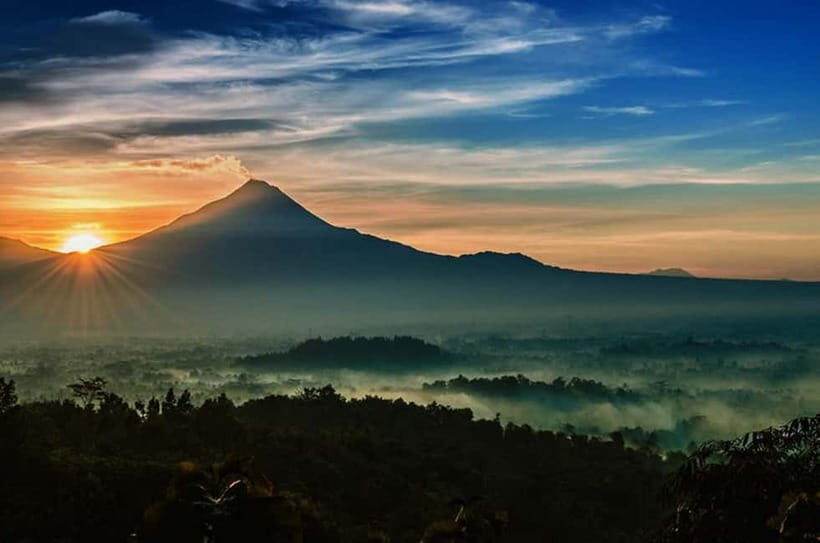 Yogyakarta;Sunrise at View Point and Borobudur Climb up - The Practicalities