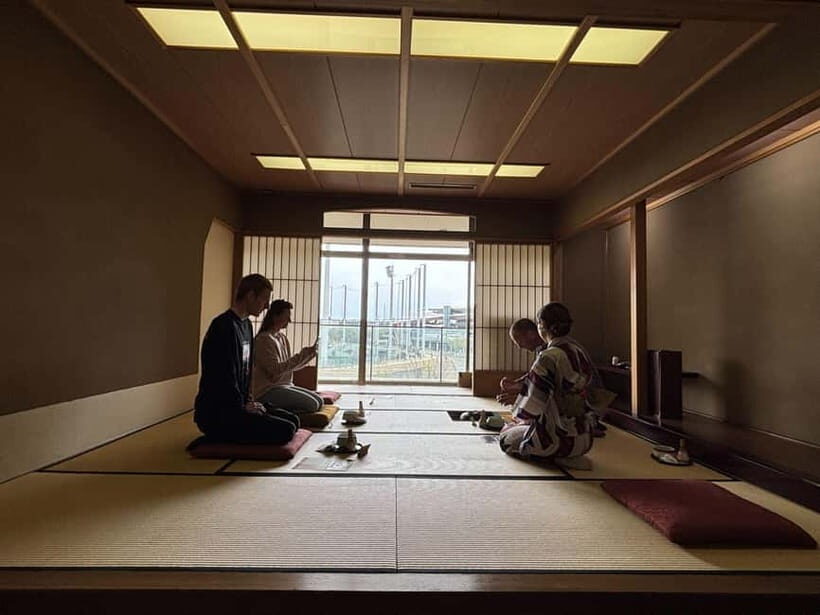 Yokohama : Tea Ceremony with Sweets and Souvenir - What Is This Yokohama Tea Ceremony Experience?