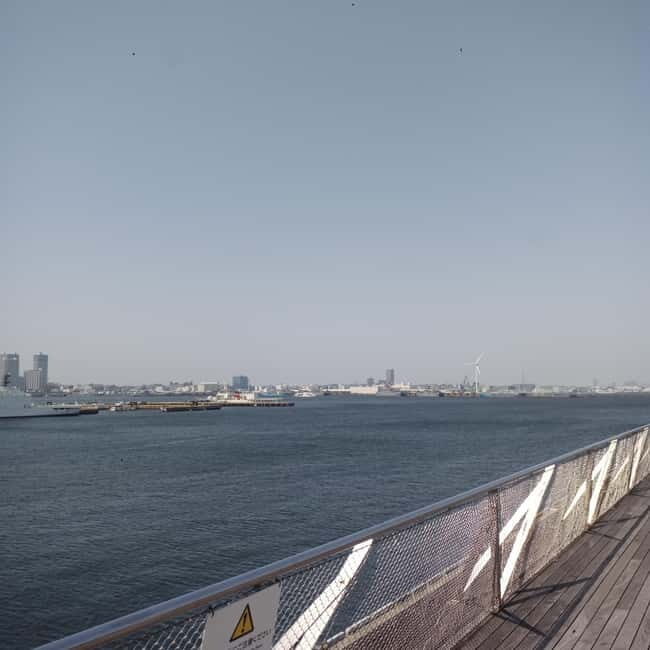Yokohama: Tour with Coffee and Lunch - FAQ