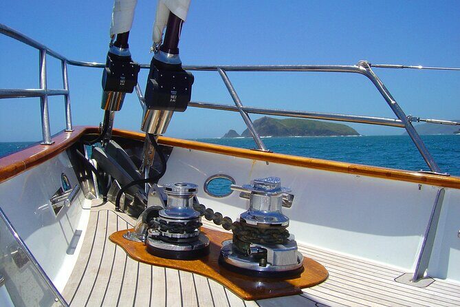 Yonder Star Sailing Yacht - FAQ