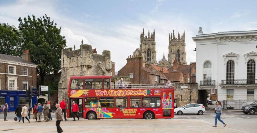 York: City Sightseeing Hop-On Hop-Off Bus Tour - Highlights and Notable Stops