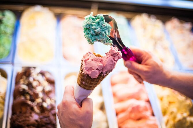 York Food & History Tour with local guide - Key Points