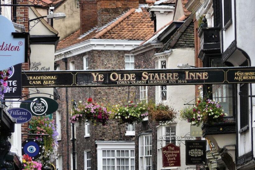 York Private Guided Walking Tour - An In-Depth Look at the York Guided Walking Tour