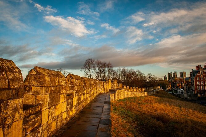 York Tour App, Hidden Gems Game and Big Britain Quiz (1 Day Pass) UK - Who Will Love This Experience?