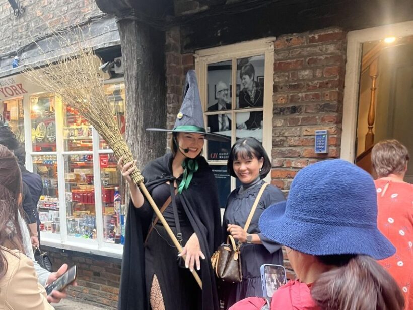 York: Witches and History Old Town Walking Tour - Who Is This Tour Best For?