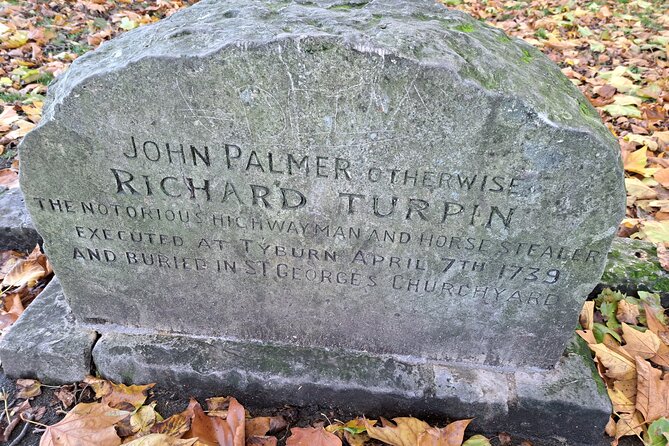 York's Famous Ghosts Smartphone App walking tour - Who Will Love This Tour?